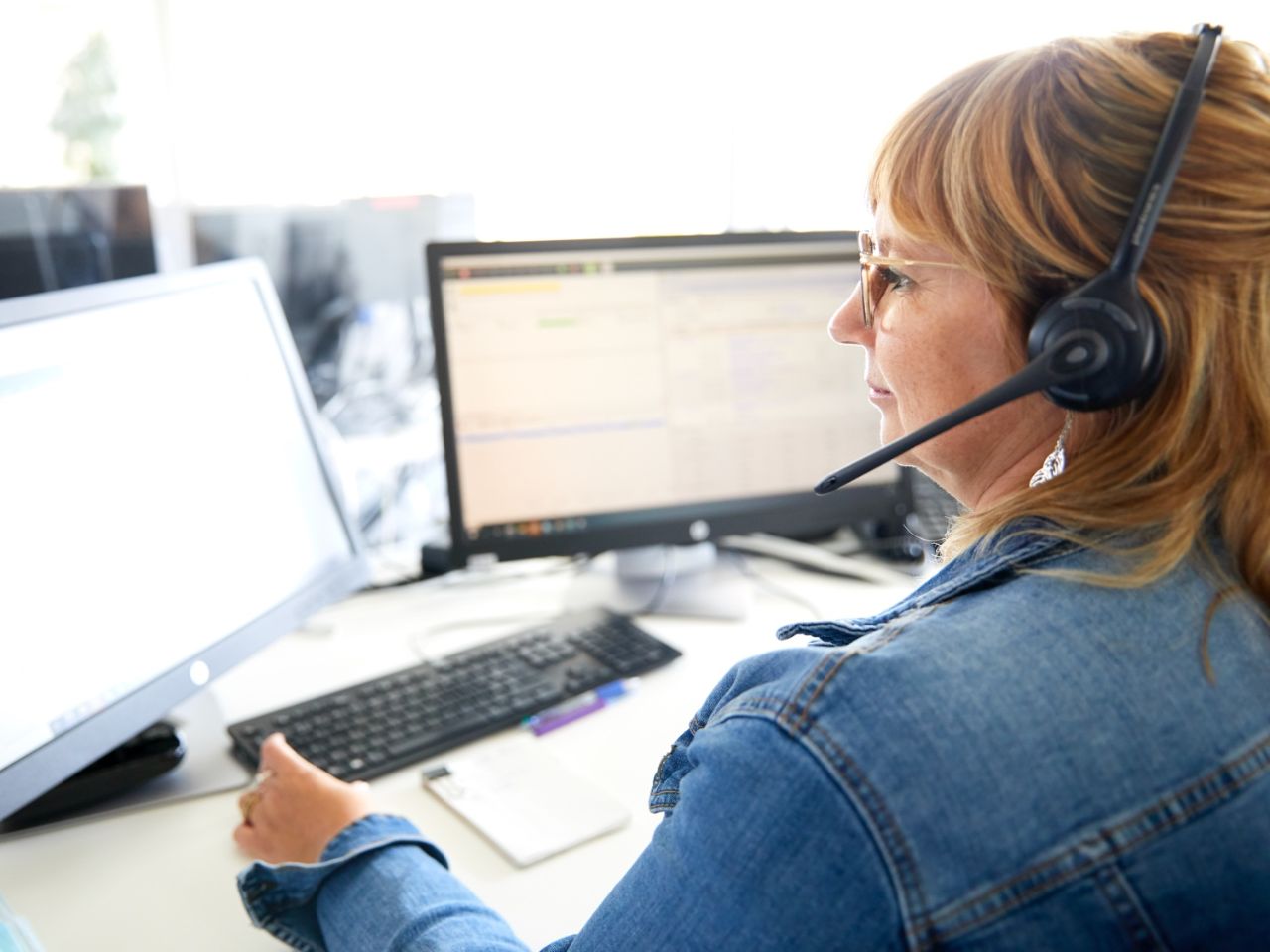 Contact | Okay: makkelijk mag